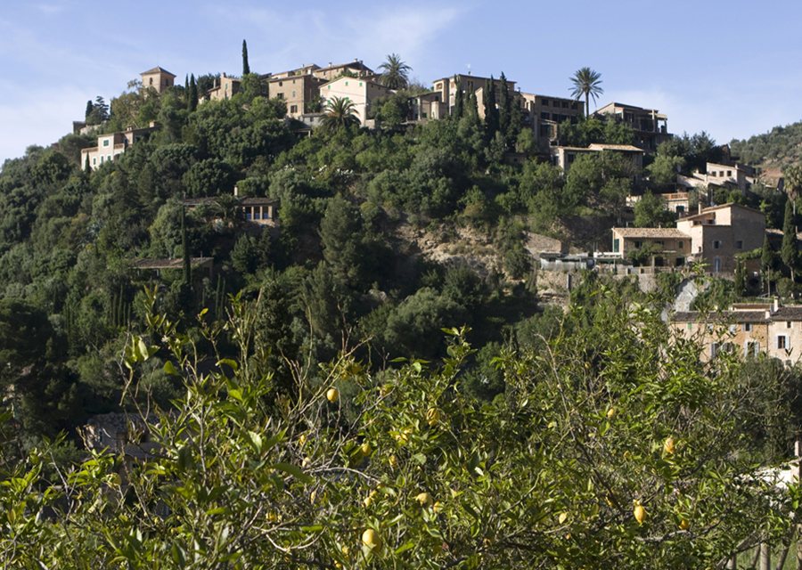 Spain Travel Guide - Discover the best time to go, places to visit and ...