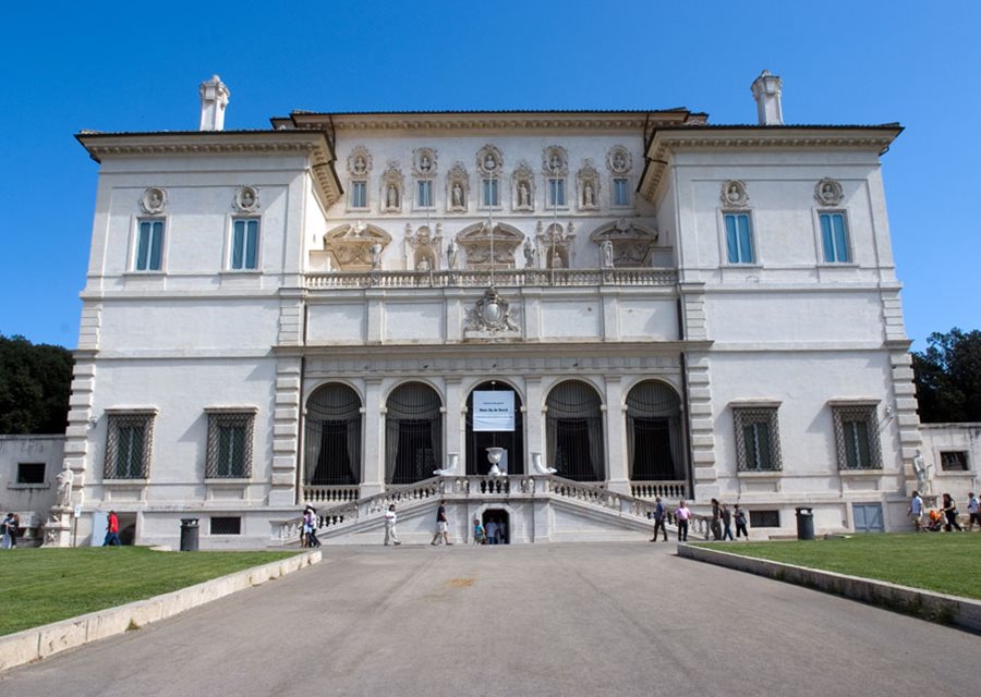 Via Veneto and Villa Borghese | Holidays by Insight Guides | Discover ...